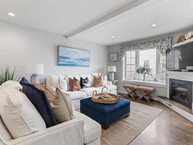Gates St Unit,boston, Condo For Sale
