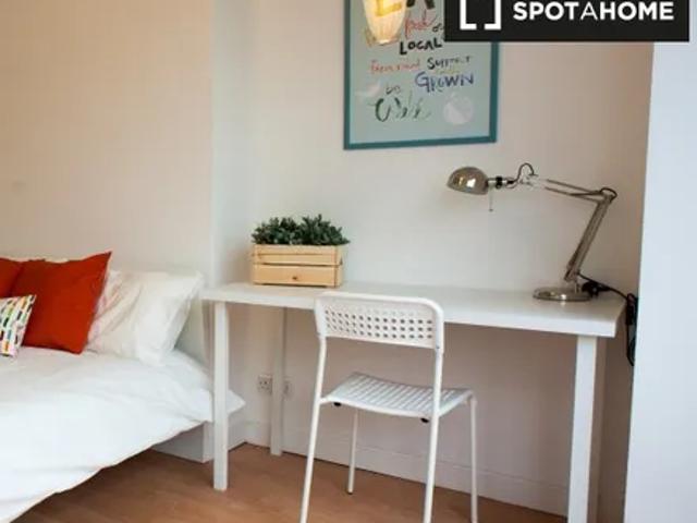 Gateside Road, London, SW17 7NB, United Kingdom | Room for rent #120266443 | Rentberry