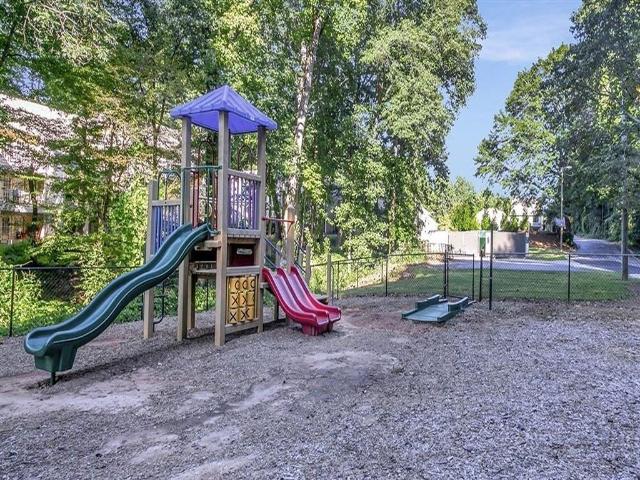 Gateway at Cedar Brook 2 Bedroom Apartment for Rent at 3117 Cedar Brook Dr, Decatur, GA 30033