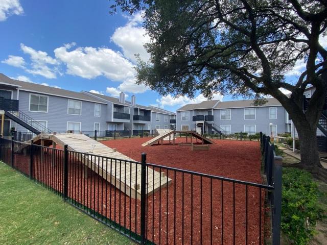 Gateway at Ellington 1 Bedroom Apartment for Rent at 15603 Gulf Fwy, Houston, TX 77598 Southbelt Ellington