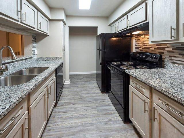 Gateway at Ellington 1 Bedroom Apartment for Rent at 15603 Gulf Fwy, Houston, TX 77598 Southbelt Ellington