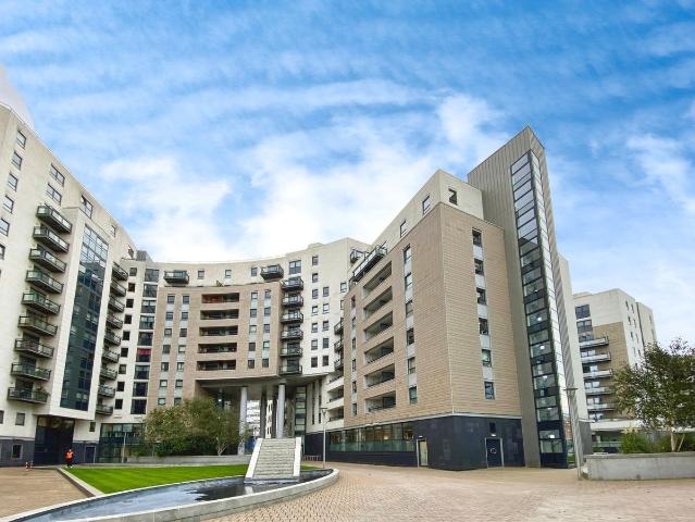 Gateway East, Marsh Lane, Leeds LS9, 2 bed flat to rent, £1,325 pcm | PrimeLocation