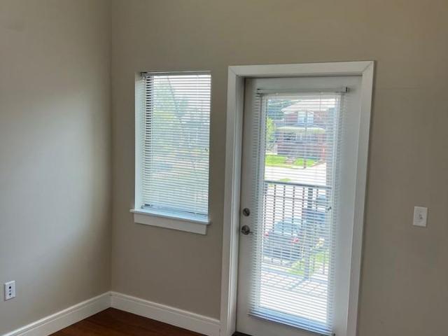 Gateway Lofts Studio Apartment for Rent at 4400 Manchester Ave, St. Louis, MO 63110 Forest Park Southeast