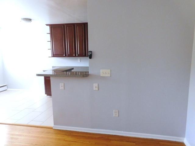 Gateway Terrace 1 Bedroom Apartment for Rent at 2190 Gateway Terrace, Easton, PA 18045