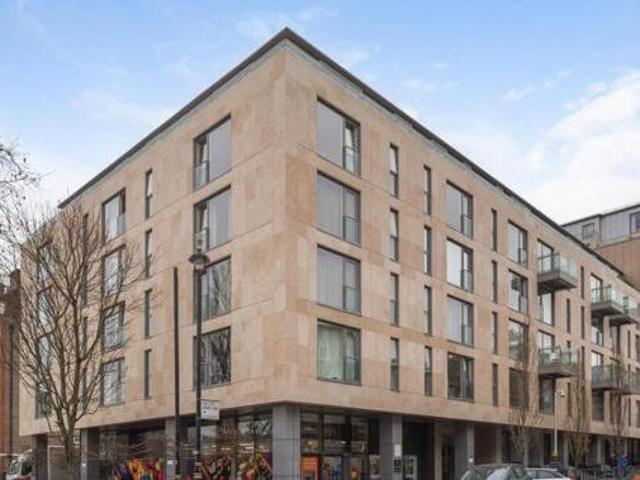 Gatliff Road, Grosvenor Waterside, Studio Flat For