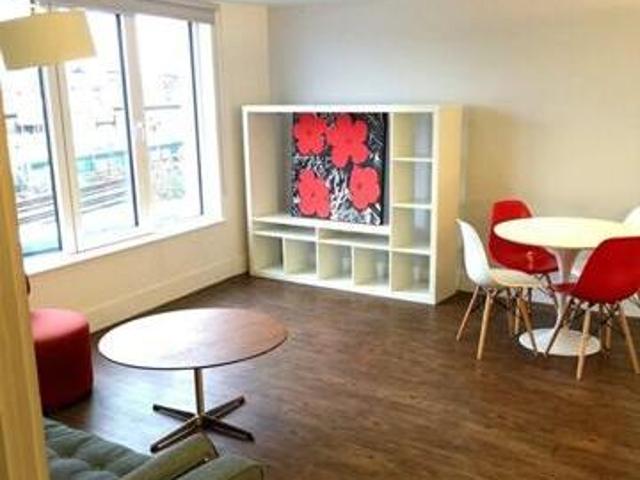 Gauden Road, London, 2 Bedroom Flat