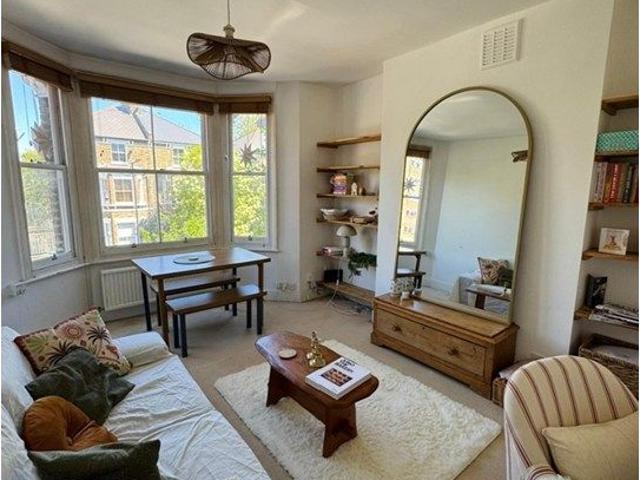 Gauden Road, London SW4, 1 bed flat to rent, £1,950 pcm | PrimeLocation