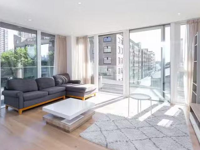 Gauging Square, London, E1W 2AE
