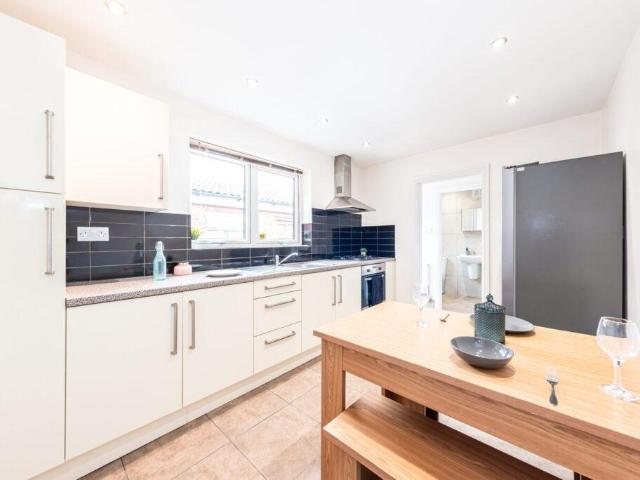 Gaul Street, Leicester LE3 5 bed terraced house to rent £2,340 pcm £540 pw