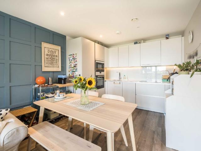 Gaumont Place, Streatham SW2, 1 bed flat to rent, £2,200 pcm | PrimeLocation