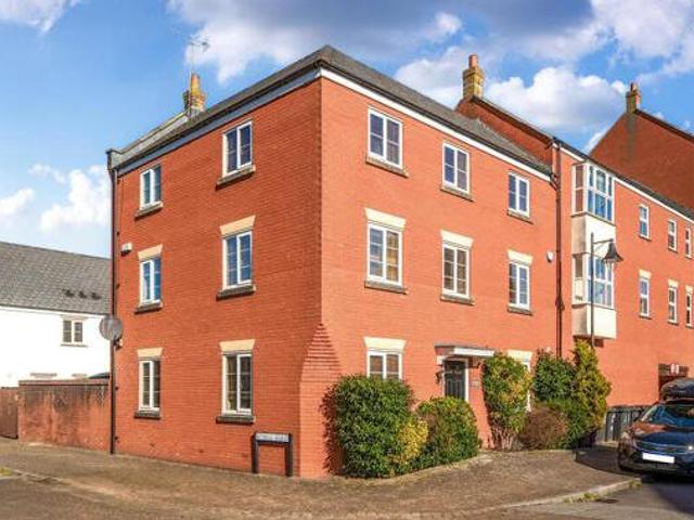 Gaveller Road, Redhouse, 5 Bedroom Semi detached