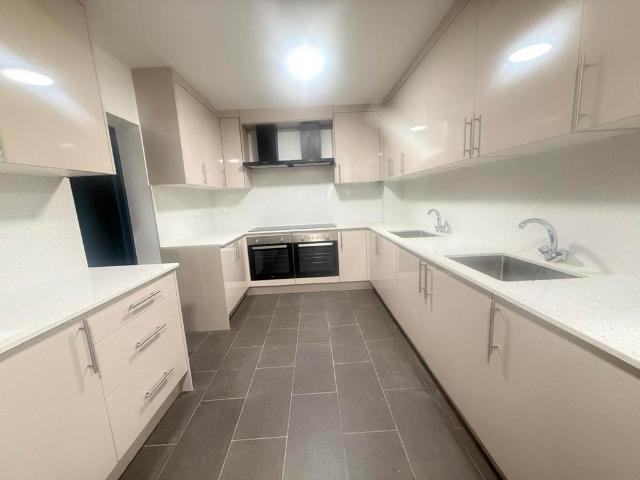 Gaveston Road, Slough 6 bed detached house to rent £5,500 pcm £1,269 pw