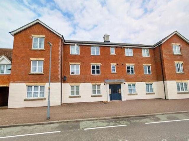 Gavin Way, Highwoods, 2 Bedroom Apartment