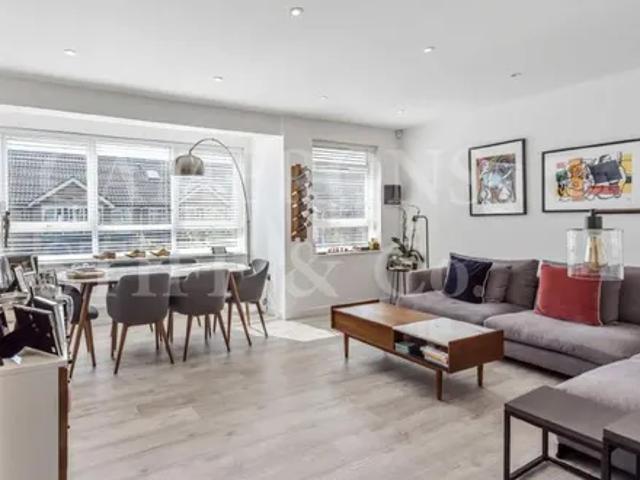 Gay Close, London, NW2 4PR, United Kingdom | 4 bed apartment for rent #140228569 | Rentberry