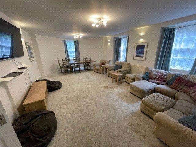 Gayfield Square, Edinburgh, Midlothian 4 bed apartment to rent £3,200 pcm £738 pw