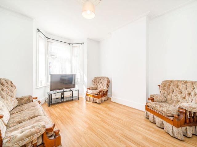Gayford Road, W12, London