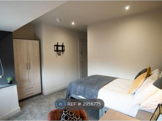 Gayhurst Close, Leicester LE3, Room to rent, £495 pcm | PrimeLocation