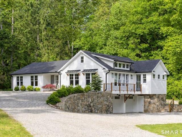 Gaylord Dr S, Wilton, Home For Sale