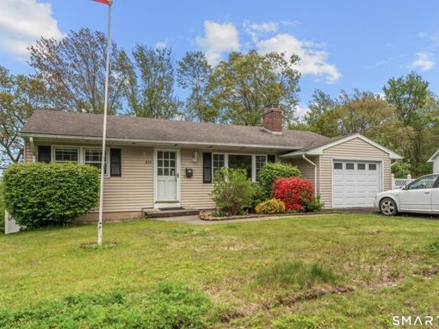 Gaylord Dr, Waterbury, Home For Sale