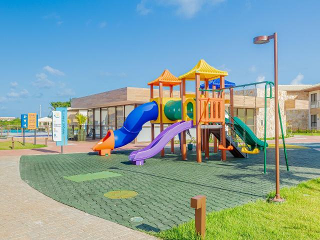 GB110 Village Duplex 4 Suítes Guarajuba