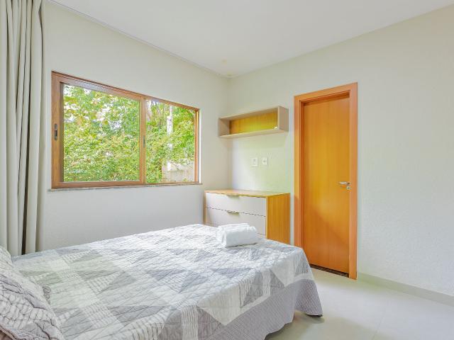 GB96 Linda Casa 4 Suítes a 200m da Praia
