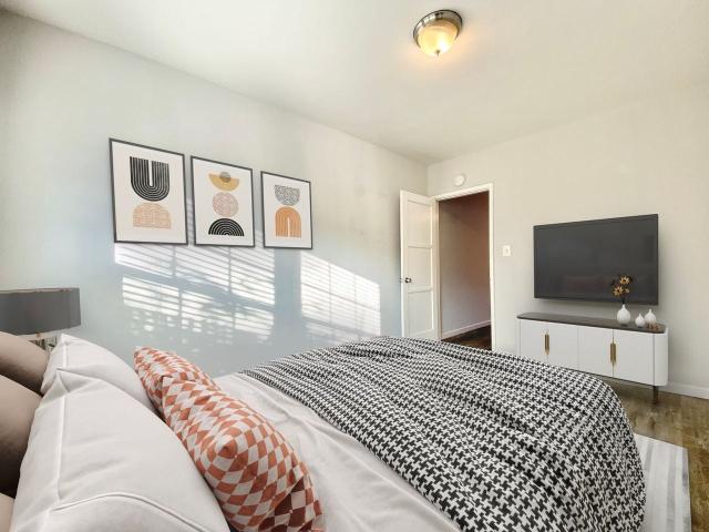 Gem Glendale Studio Apartment for Rent at 615 S Glendale Ave, Glendale, CA 91205 Mariposa