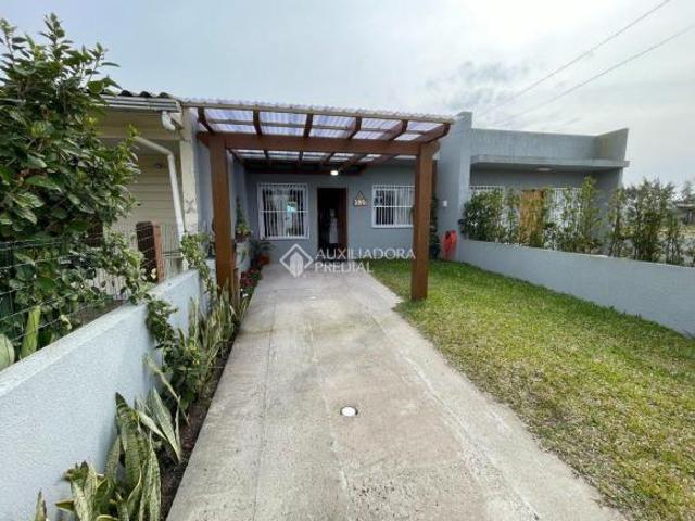 Casa 2 Quartos com Piscina e Edícula em Rainha do Mar, Xangri Lá