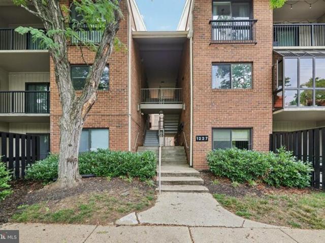 Gemini Dr Unit C, Annapolis, Condo For Sale