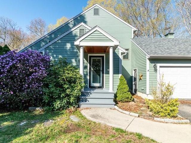 Gentian Dr, South Kingstown, Home For Sale