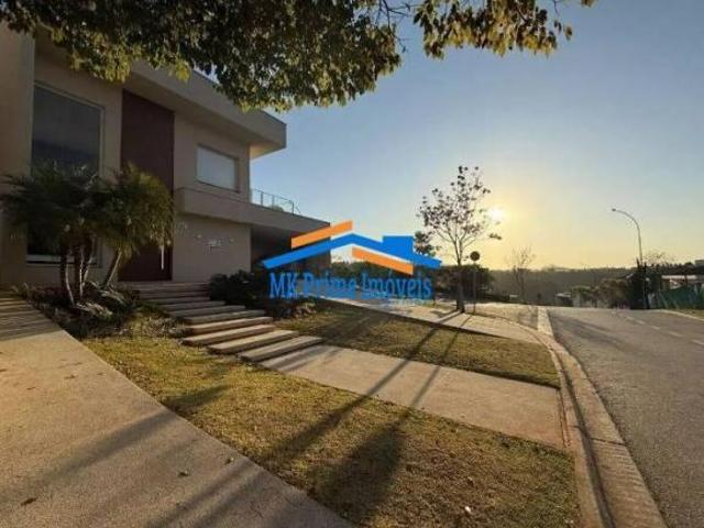Gênesis II – Casa de Esquina com 3 Suítes | Alto Padrão