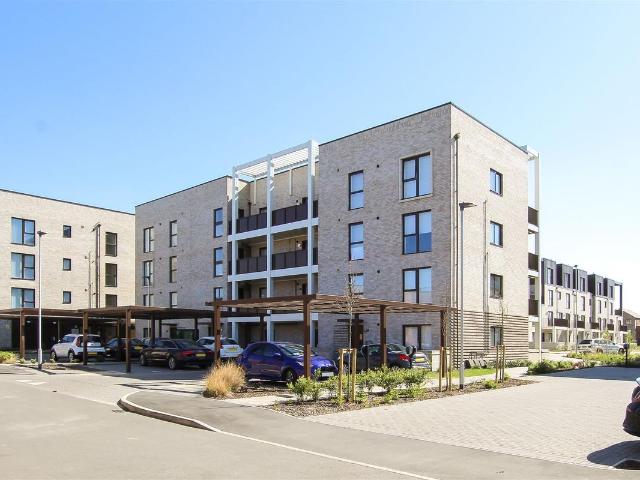 Genome Close, Cambridge CB3, 2 bed flat to rent, £1,800 pcm | PrimeLocation