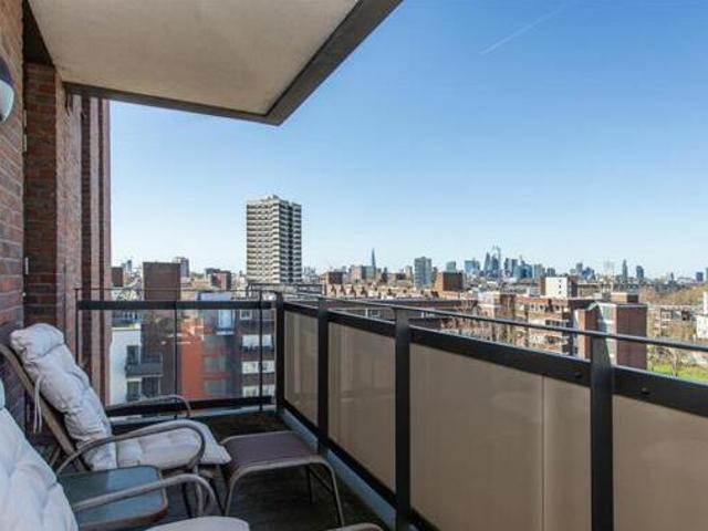 Geoff Cade Way, Mile End, 2 Bedroom Flat