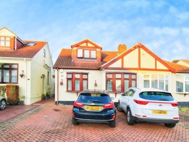 Geoffrey Avenue, Romford, 5 Bedroom Bungalow