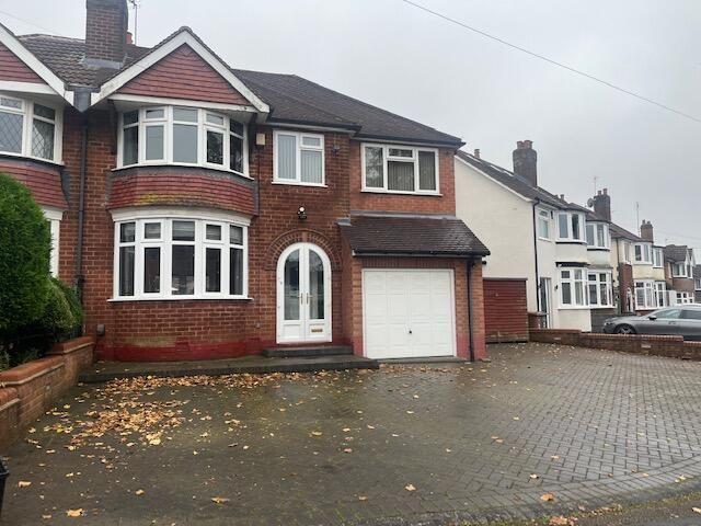 Geoffrey Road, Solihull B90, 4 bed property to rent, £1,800 pcm | PrimeLocation