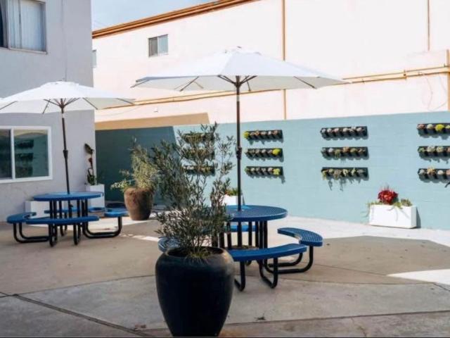 Geoliv Edgewood Villas LLC 3 Bedroom Apartment for Rent at 1340 Edgewood Way, Oxnard, CA 93030 Fremont North