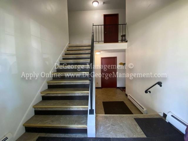 Georgetown Manor Apartments for Rent in West Irondequoit, NY 2 Bedroom Apartment for Rent at 4 Georgetown Dr, Irondequoit, NY 14617