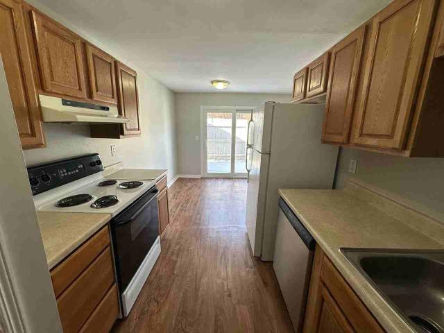 Georgetown Apartments 2 Bedroom Apartment for Rent at 127 W Jackson St, Galveston, IN 46932