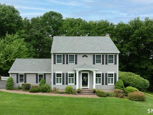 Georgetown Dr, Watertown, Home For Sale