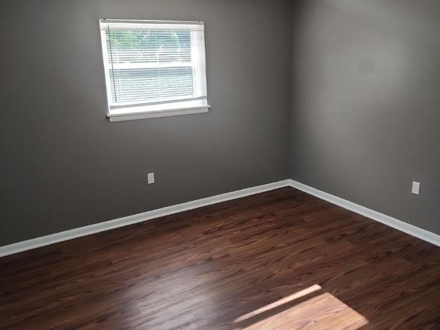 GeorgetownPlace3513 2 Bedroom Apartment for Rent at 3513 Georgetown Pl, Louisville, KY 40215 Jacobs
