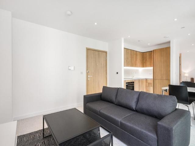 Georgette Apartments, Cendal. Studio to rent £2,058 pcm £475 pw