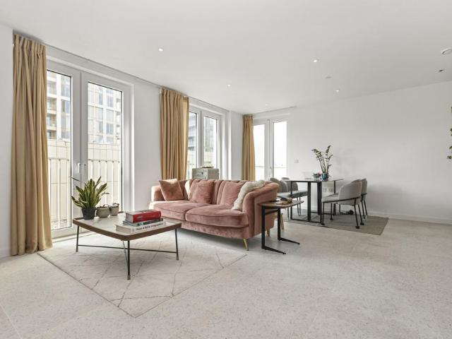 Georgette Apartments, London E1 2 bed apartment to rent £3,250 pcm £750 pw