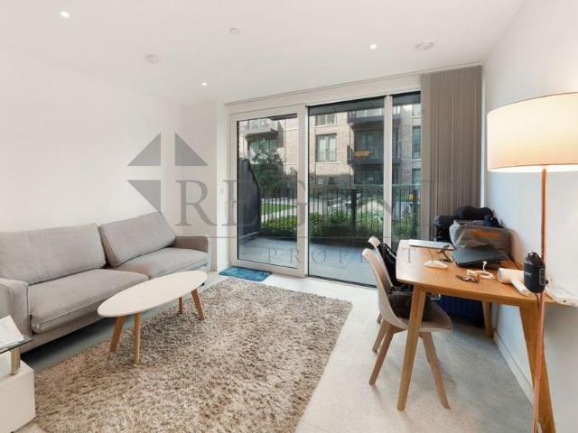 Georgette Apartments, Sidney Street, E1 Studio to rent £2,250 pcm £519 pw