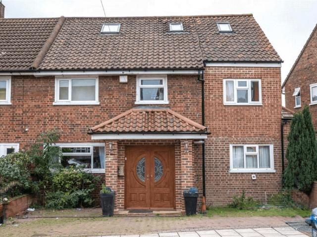 George Crescent, London, N10 7 bed semi detached house to rent £4,499 pcm £1,038 pw