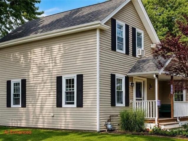 George Arden Ave, Warwick, Home For Sale
