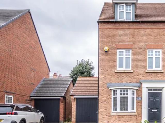 George Dixon Road, Birmingham, B17 8JB, United Kingdom | 4 bed townhouse for rent #139544737 | Rentberry