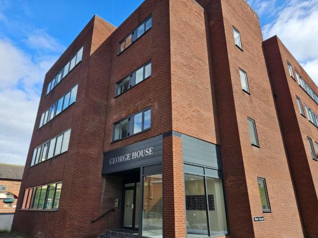 Studio flat for rent in George House, George Street, Wakefield, West Yorkshire, WF1