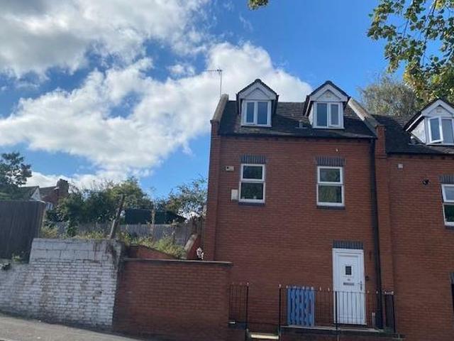 George Lane, Lichfield, 2 Bedroom Town