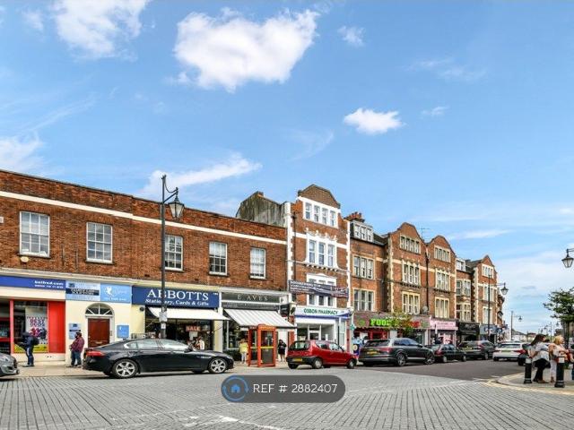 George Lane, London E18, Room to rent, £900 pcm | PrimeLocation