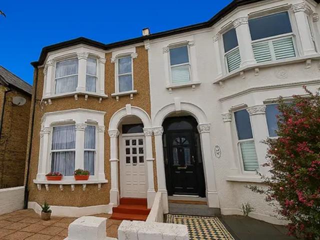 George Lane, London, SE13 6HW, United Kingdom | 2 bed apartment for rent #168185147 | Rentberry