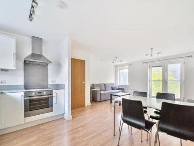George Mathers Road, Kennington, 1 Bedroom Flat